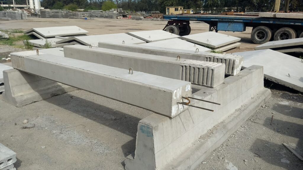 Vigas premoldeadas T invertida para acopio – Mercado Industria